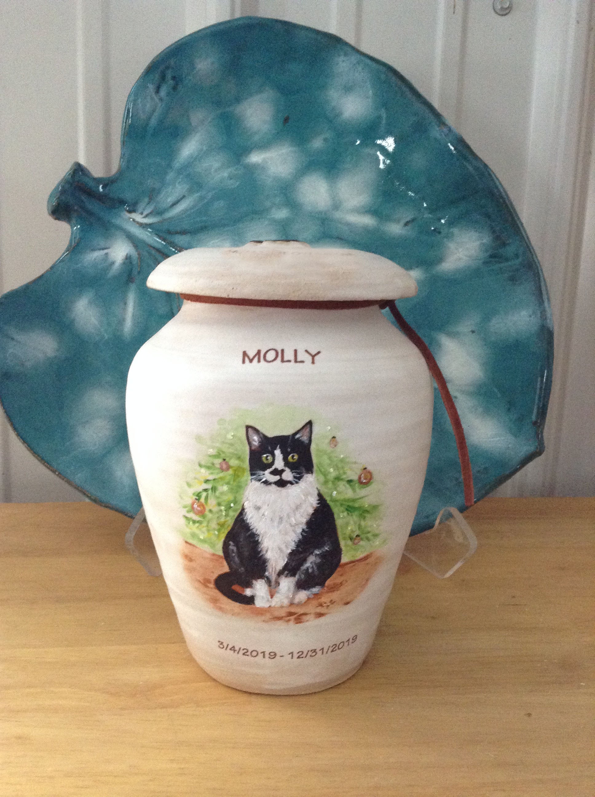 Personalized Pet Cremation Urn for Cat | Malloryville Pottery Artisan ...